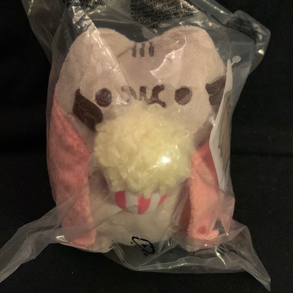 Pusheen | Other | Pusheen Popcorn Plush Nwt | Poshmark